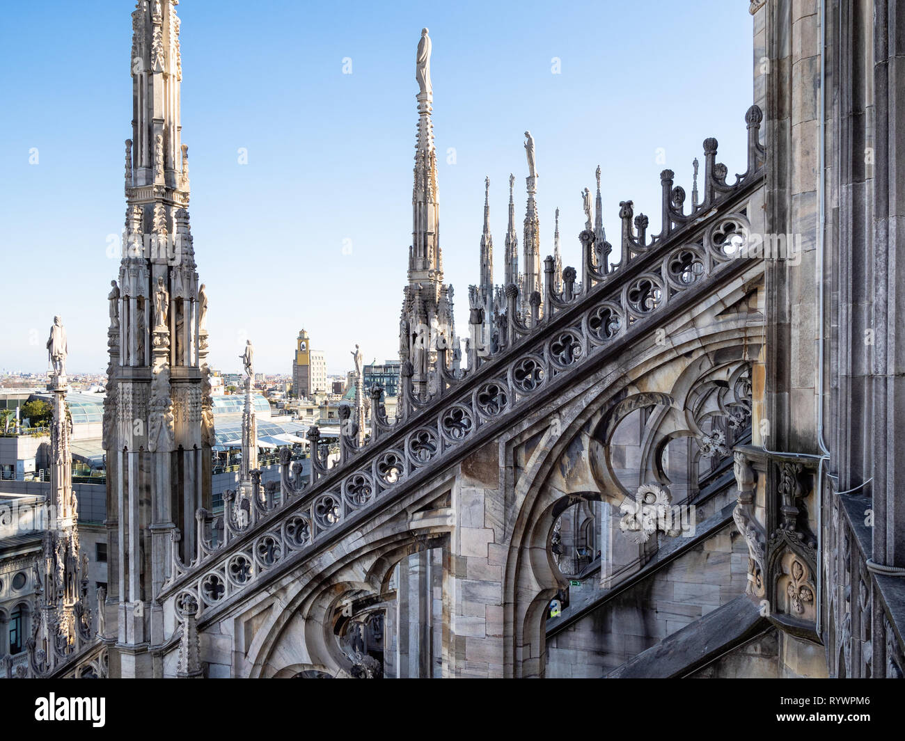 Duomo Cattedrale In Stile Gotico Immagini e Fotos Stock - Alamy