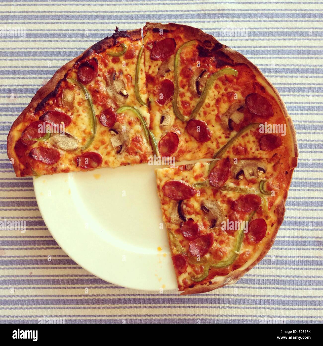 Una fetta andata immagini e fotografie stock ad alta risoluzione - Alamy