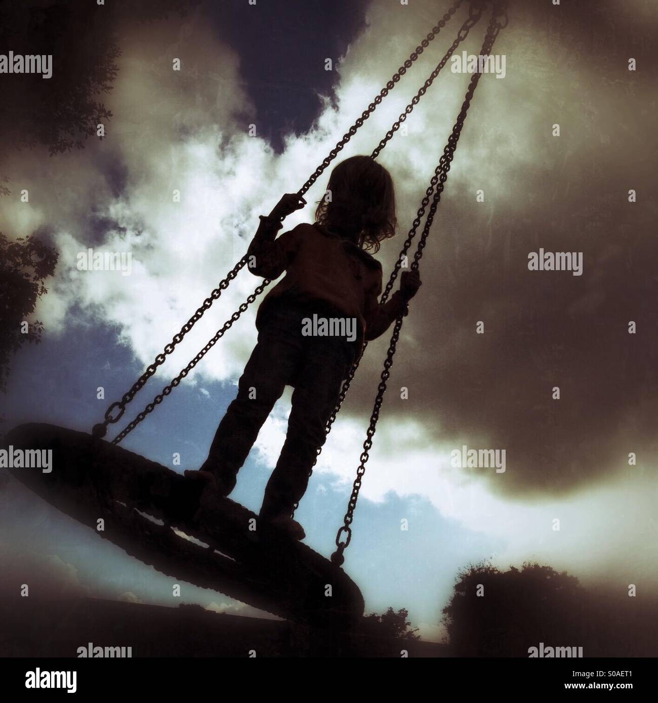 Altalena Con Catene Immagini e Fotos Stock - Alamy