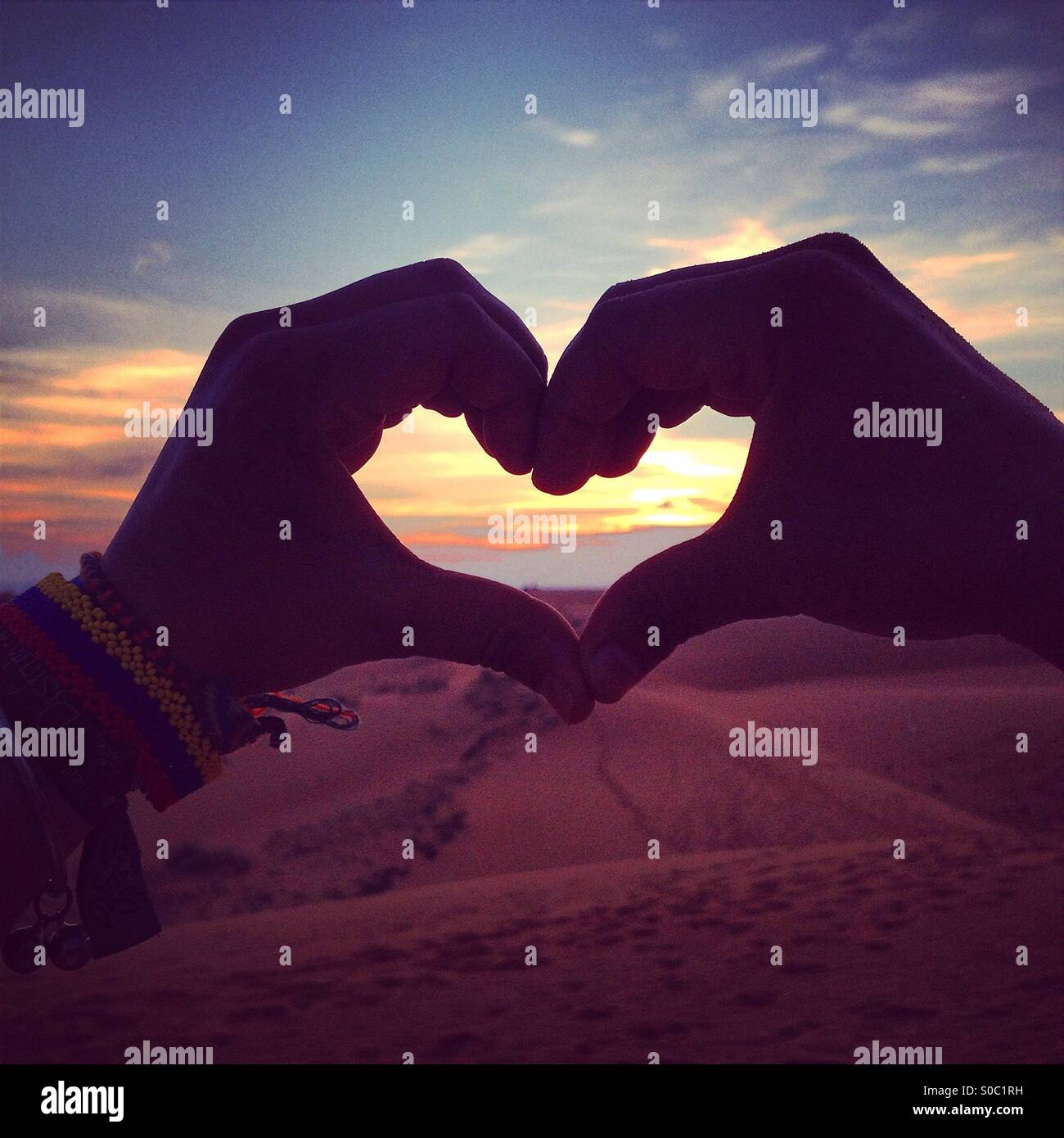 Sagoma Del Cuore A Forma Di Cuore Immagini e Fotos Stock - Alamy