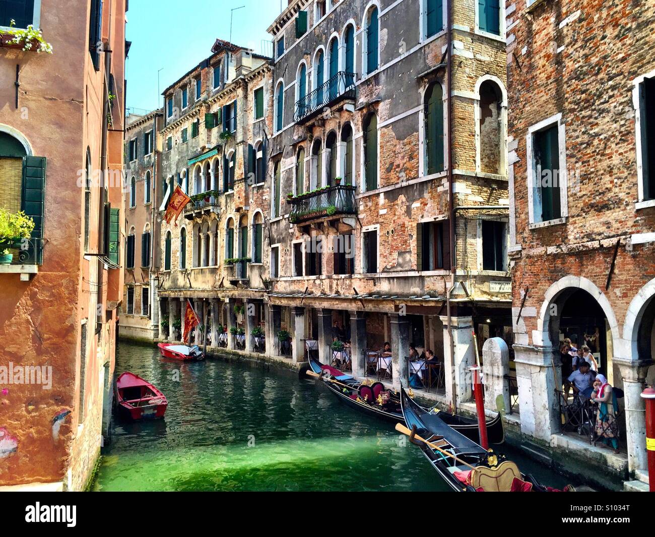 Acqua verde venezia immagini e fotografie stock ad alta risoluzione - Alamy