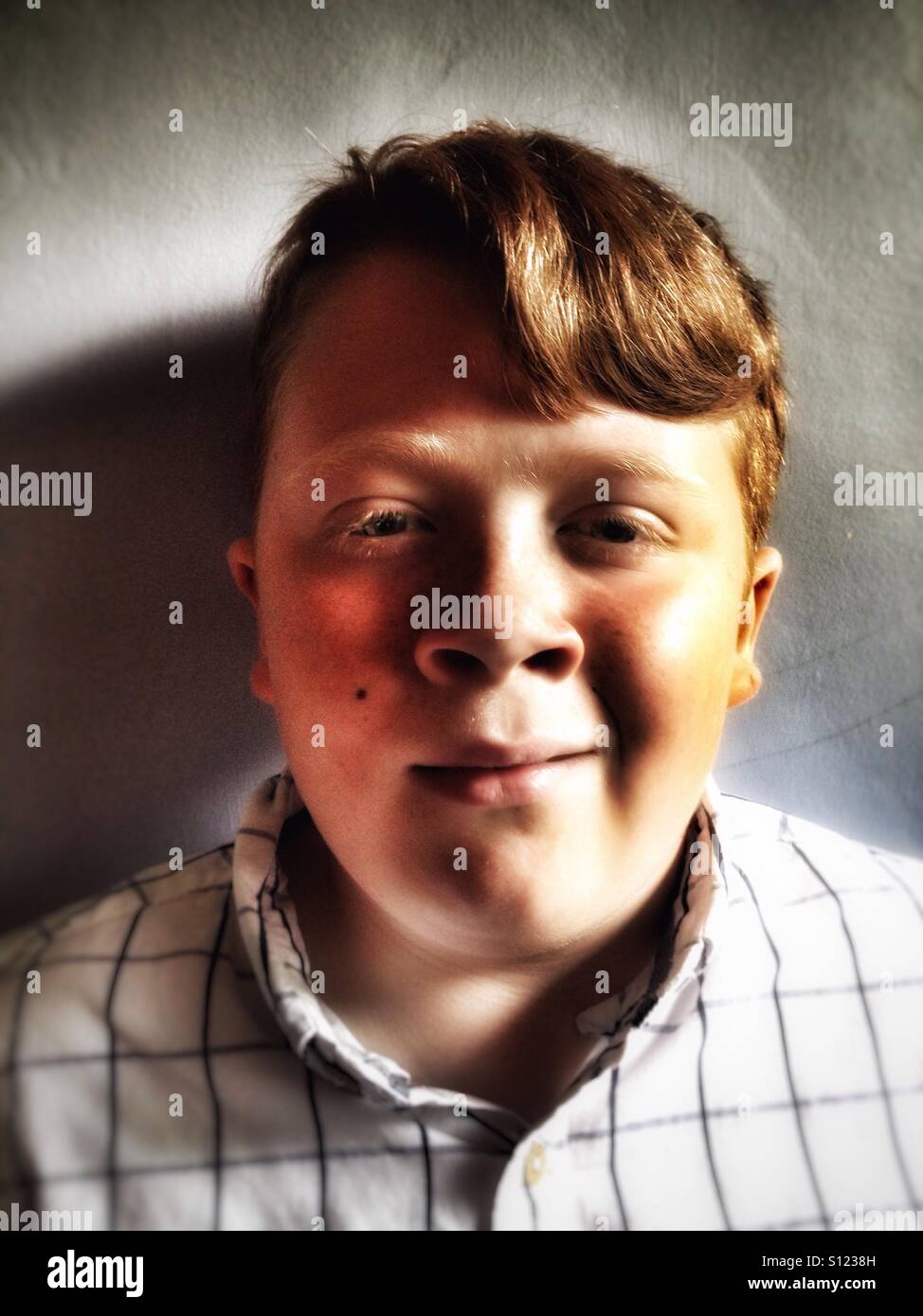 Bambino dai capelli rossi immagini e fotografie stock ad alta risoluzione - Alamy