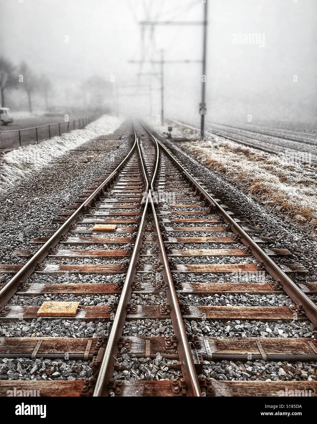 Gelo delle traversine ferroviarie immagini e fotografie stock ad alta ...