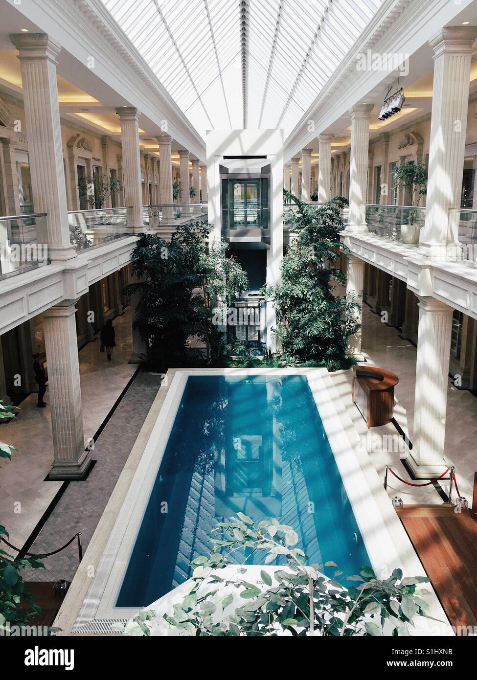 Disegno simmetrico immagini e fotografie stock ad alta risoluzione - Alamy