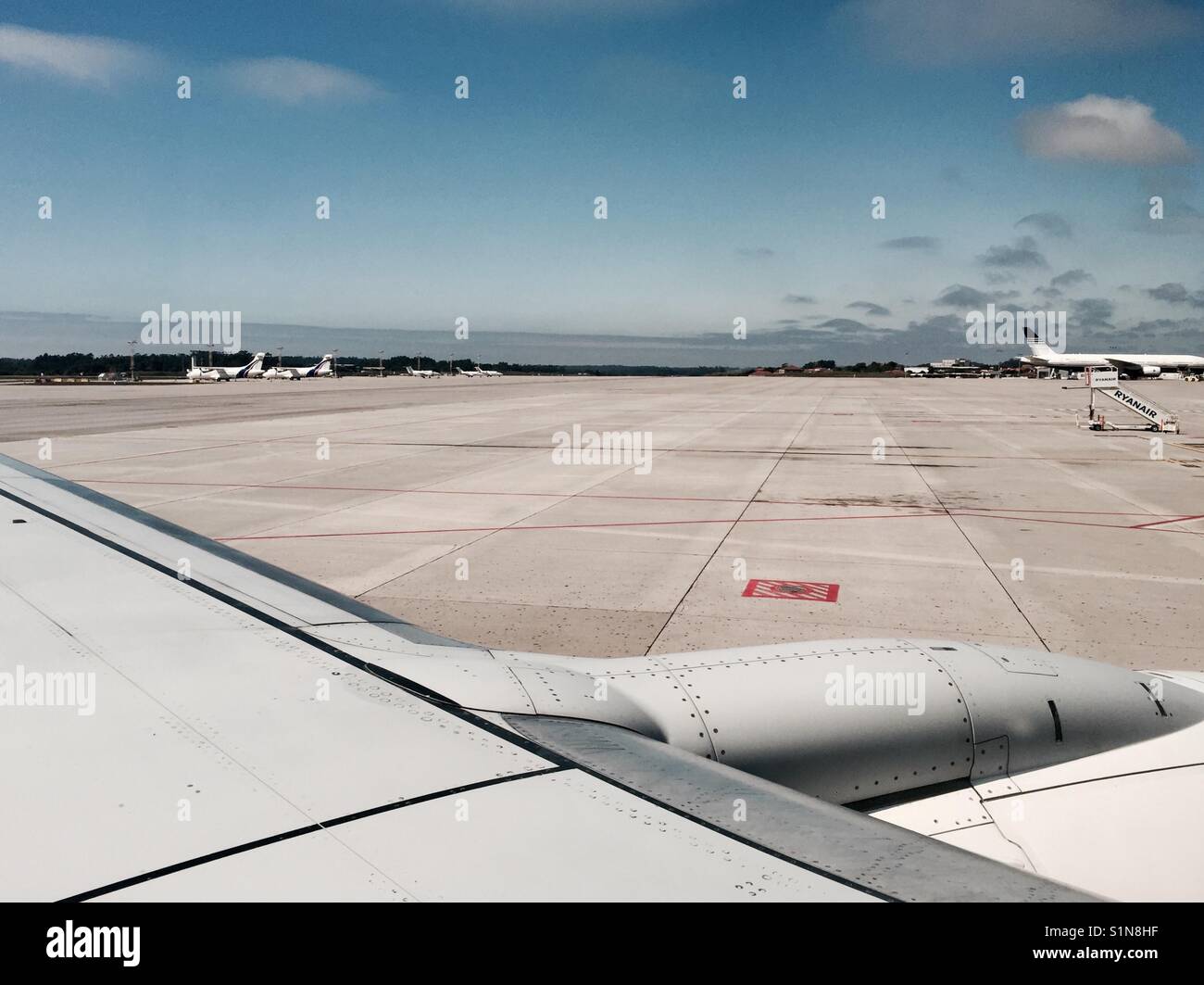 Partenza blu immagini e fotografie stock ad alta risoluzione - Alamy