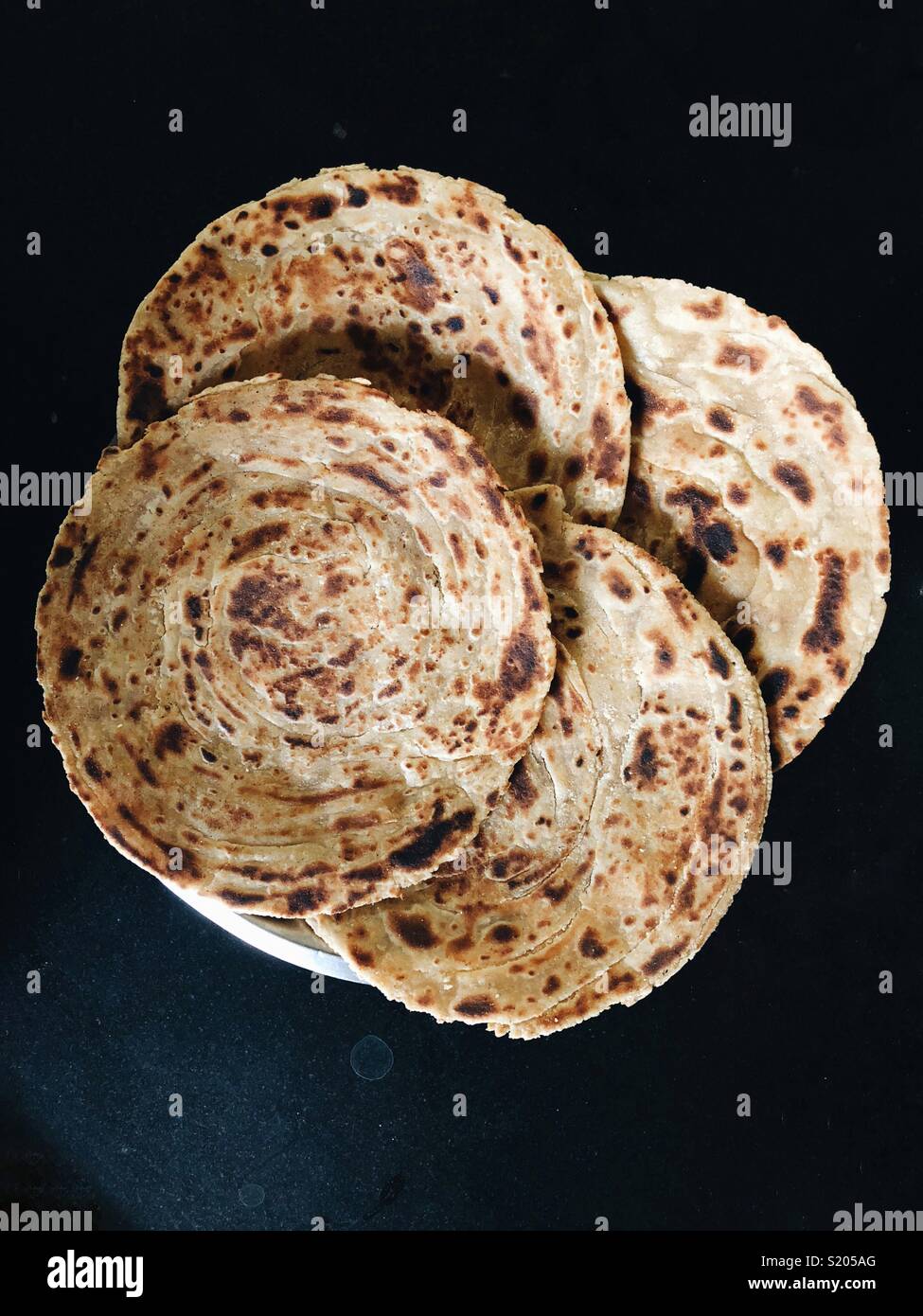 Indian roti immagini e fotografie stock ad alta risoluzione - Alamy
