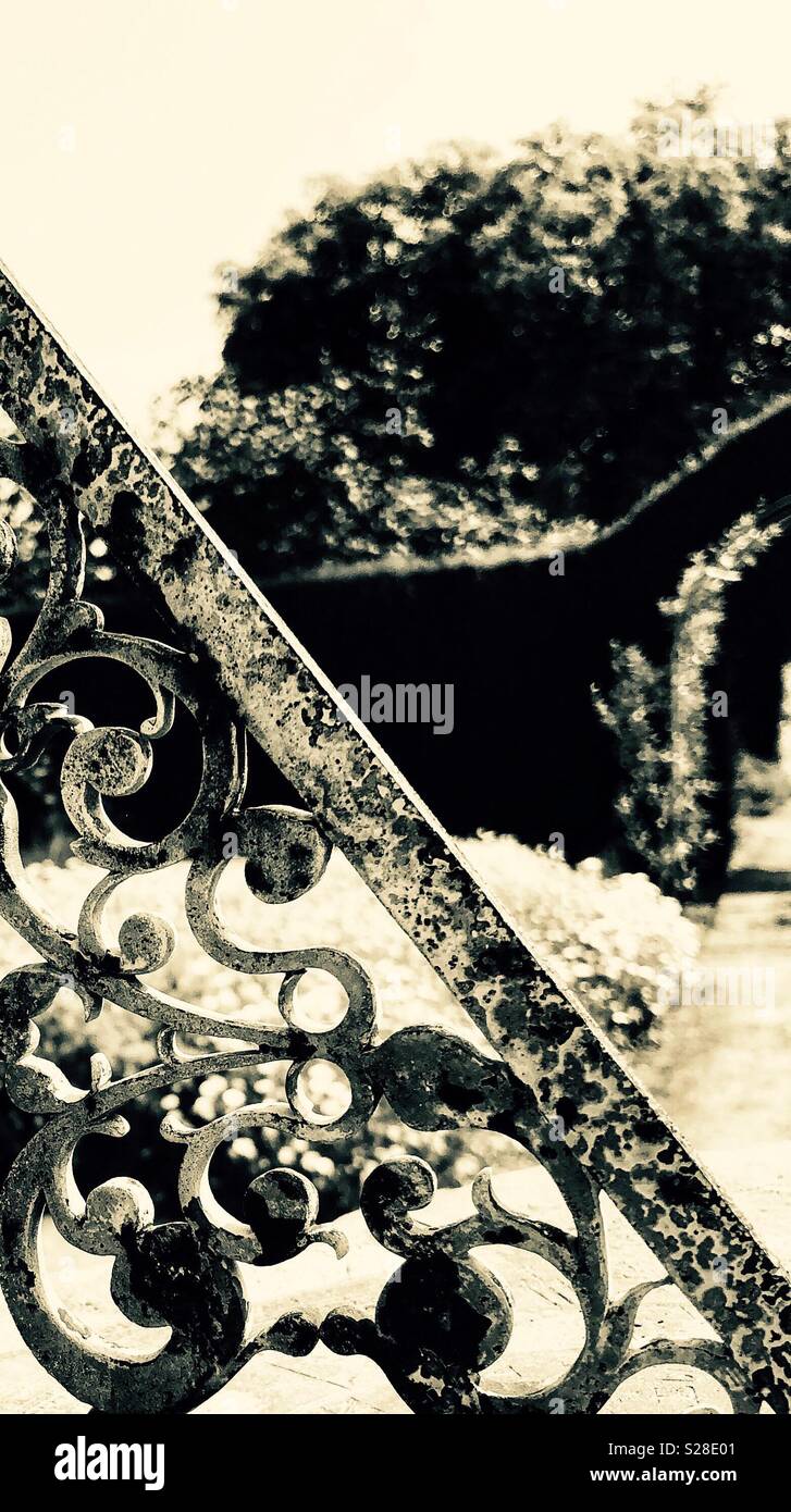 Sundial gnomon immagini e fotografie stock ad alta risoluzione - Alamy