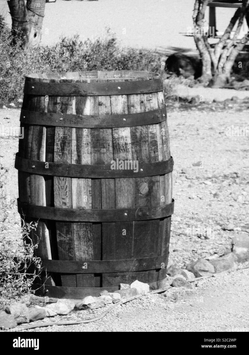 Legno barile Foto e Immagini Stock in Bianco e Nero - Alamy