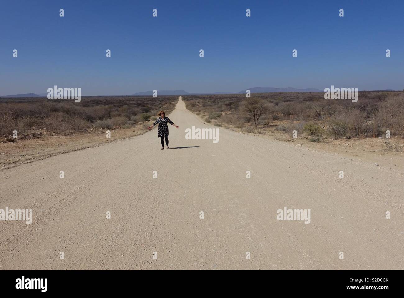 Strada in namibia immagini e fotografie stock ad alta risoluzione - Alamy