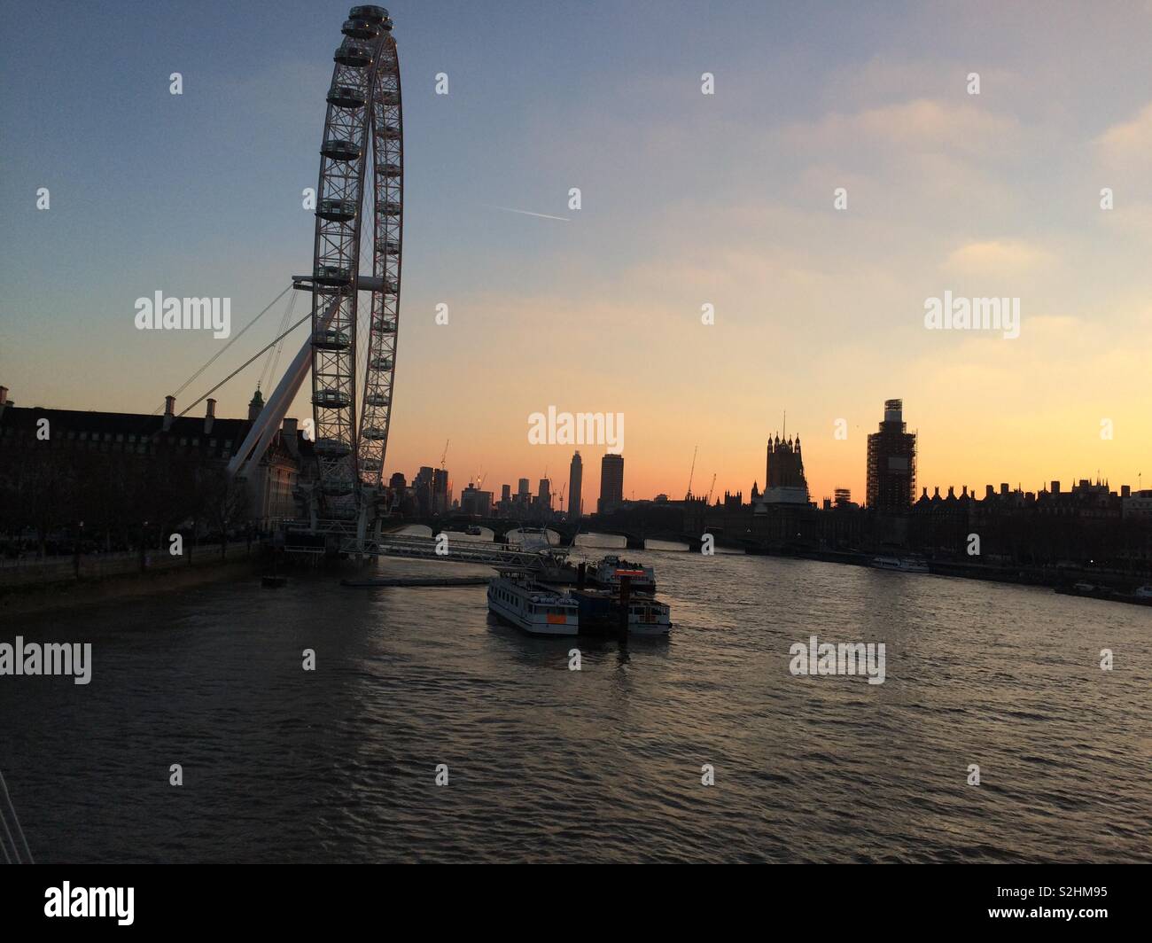London eye skyline immagini e fotografie stock ad alta risoluzione - Alamy