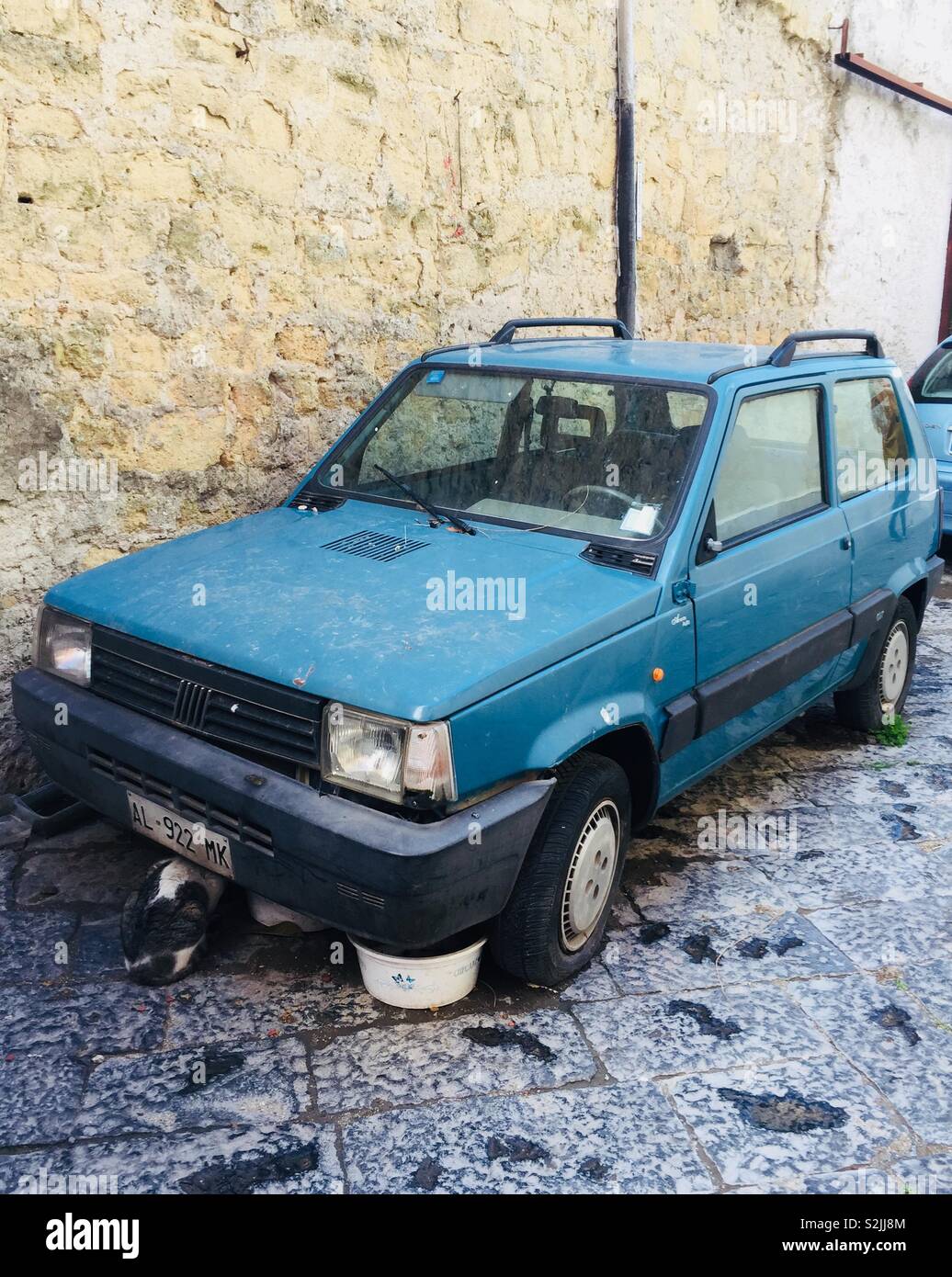 Vecchia macchina italiana immagini e fotografie stock ad alta ...