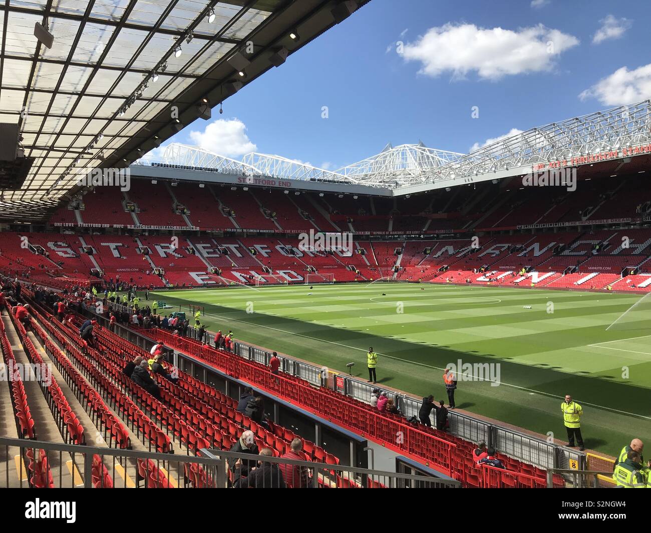 Old Trafford Football Stadium Immagini e Fotos Stock - Alamy
