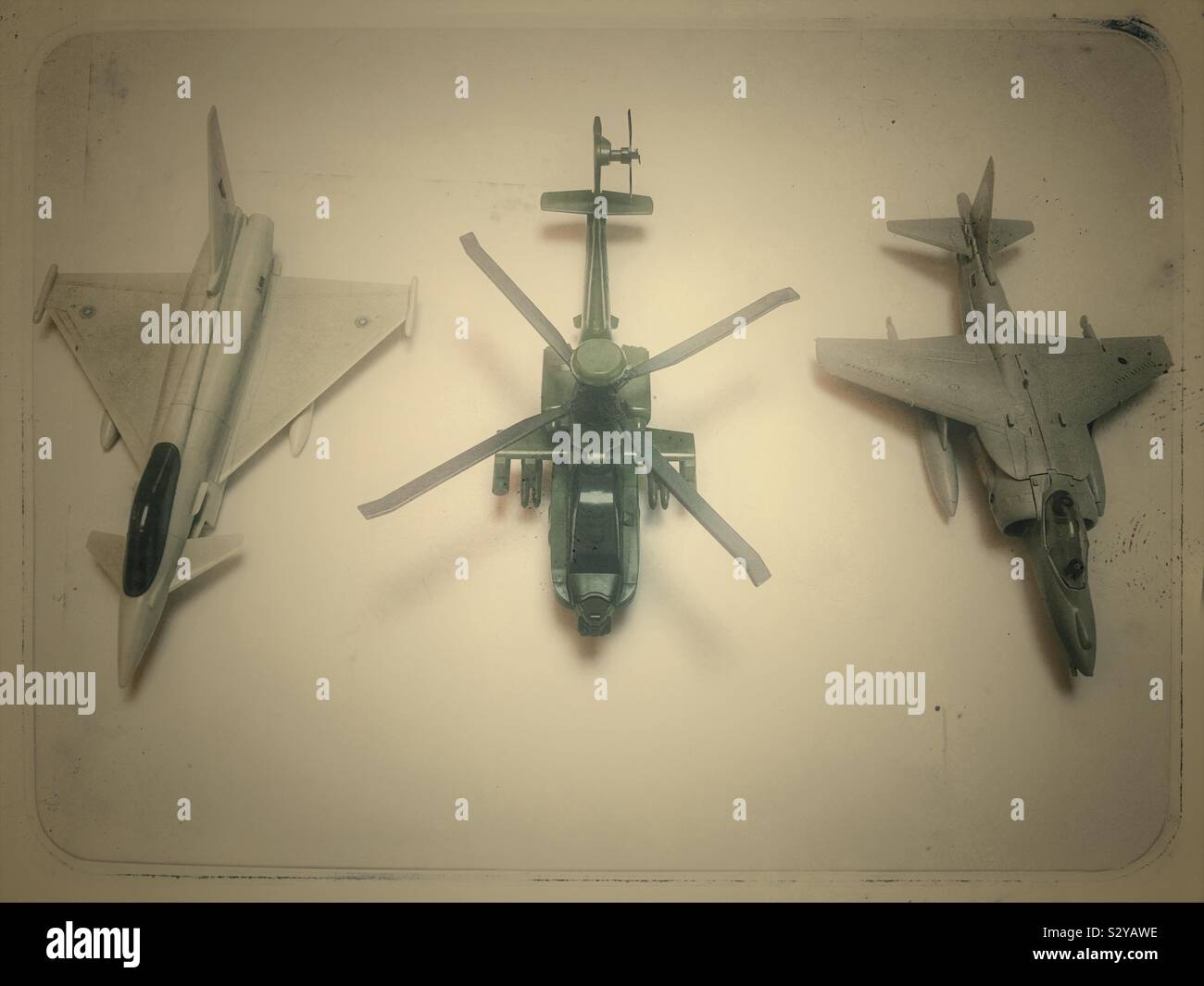 Airfix quick build immagini e fotografie stock ad alta risoluzione - Alamy