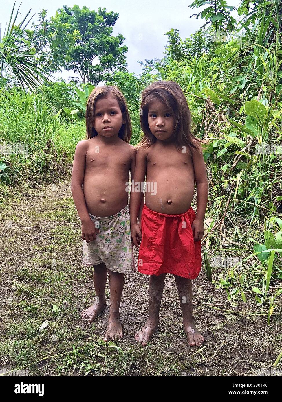 Bambini Indigeni Amazzonia Immagini e Fotos Stock - Alamy