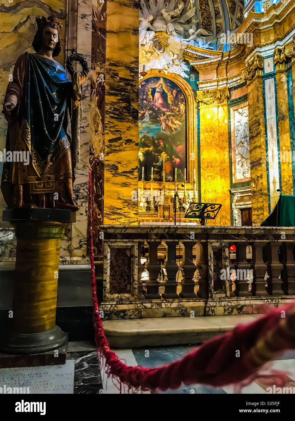 Religione di roma immagini e fotografie stock ad alta risoluzione - Alamy
