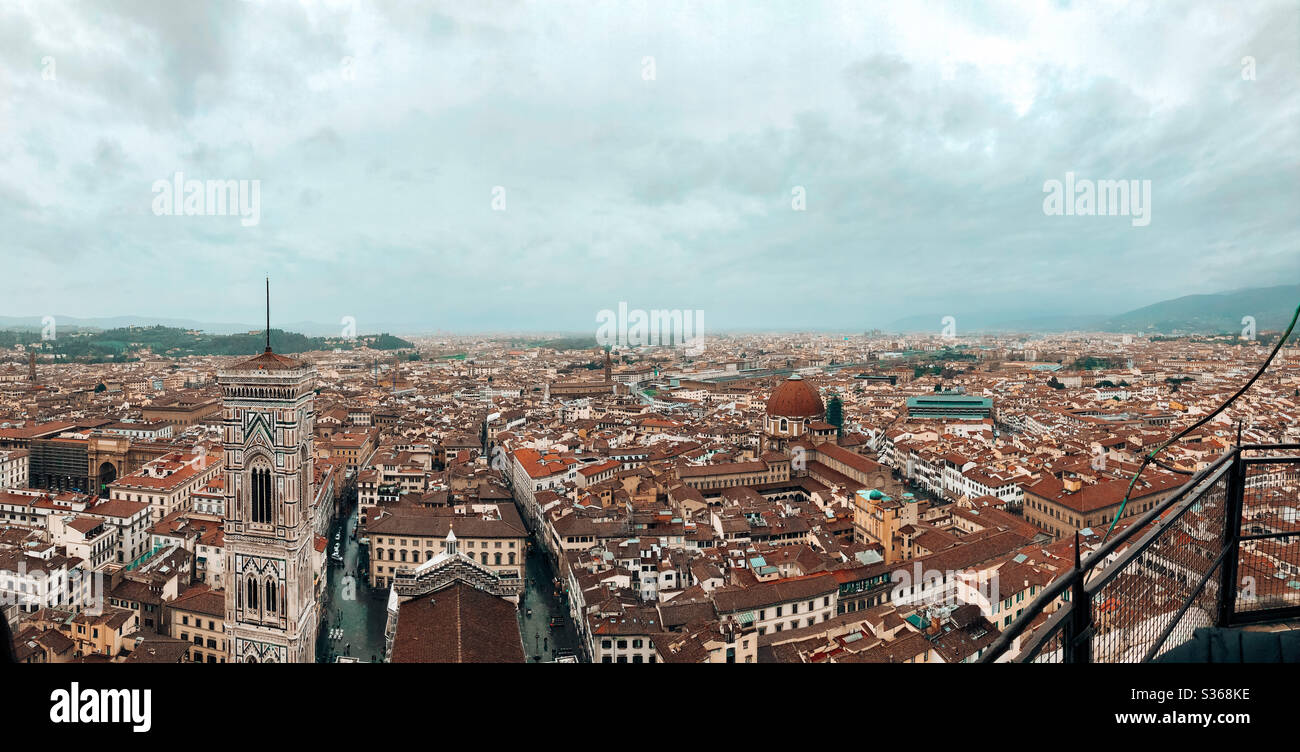 Vista dall'alto di firenze immagini e fotografie stock ad alta ...