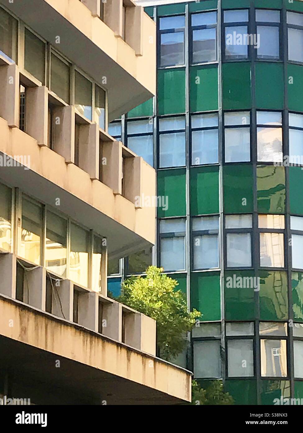 Facciate degli edifici immagini e fotografie stock ad alta risoluzione ...