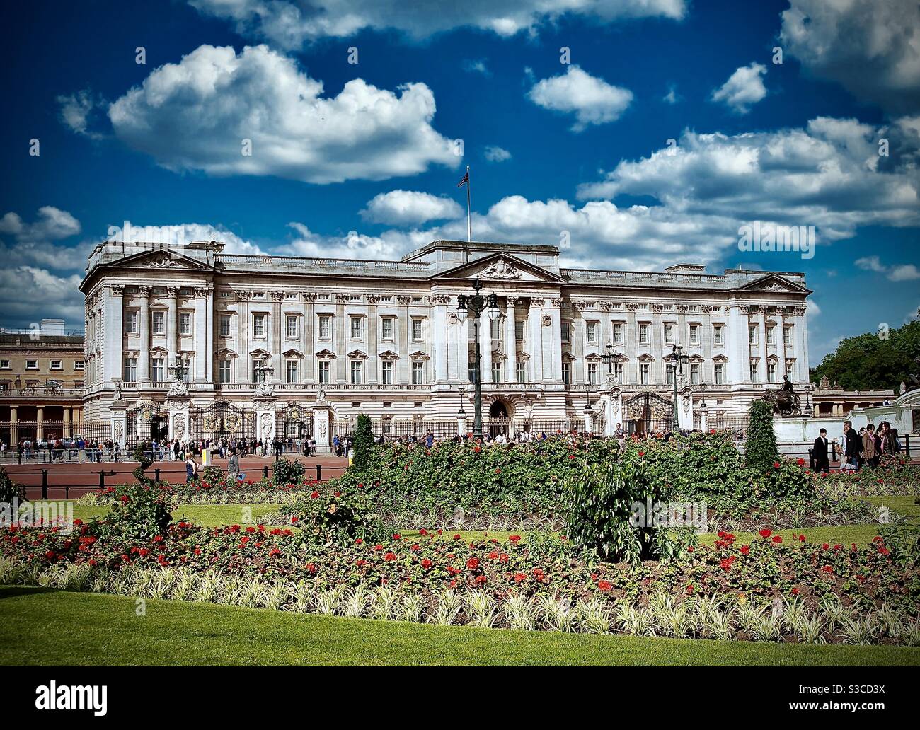 Buckingham palace questa estate immagini e fotografie stock ad alta ...