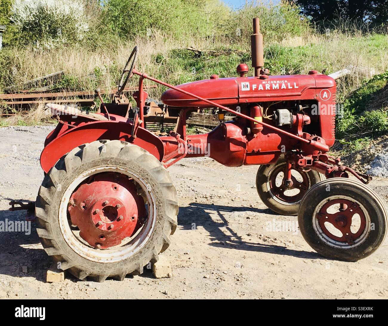 Farmall vintage tractor immagini e fotografie stock ad alta risoluzione ...