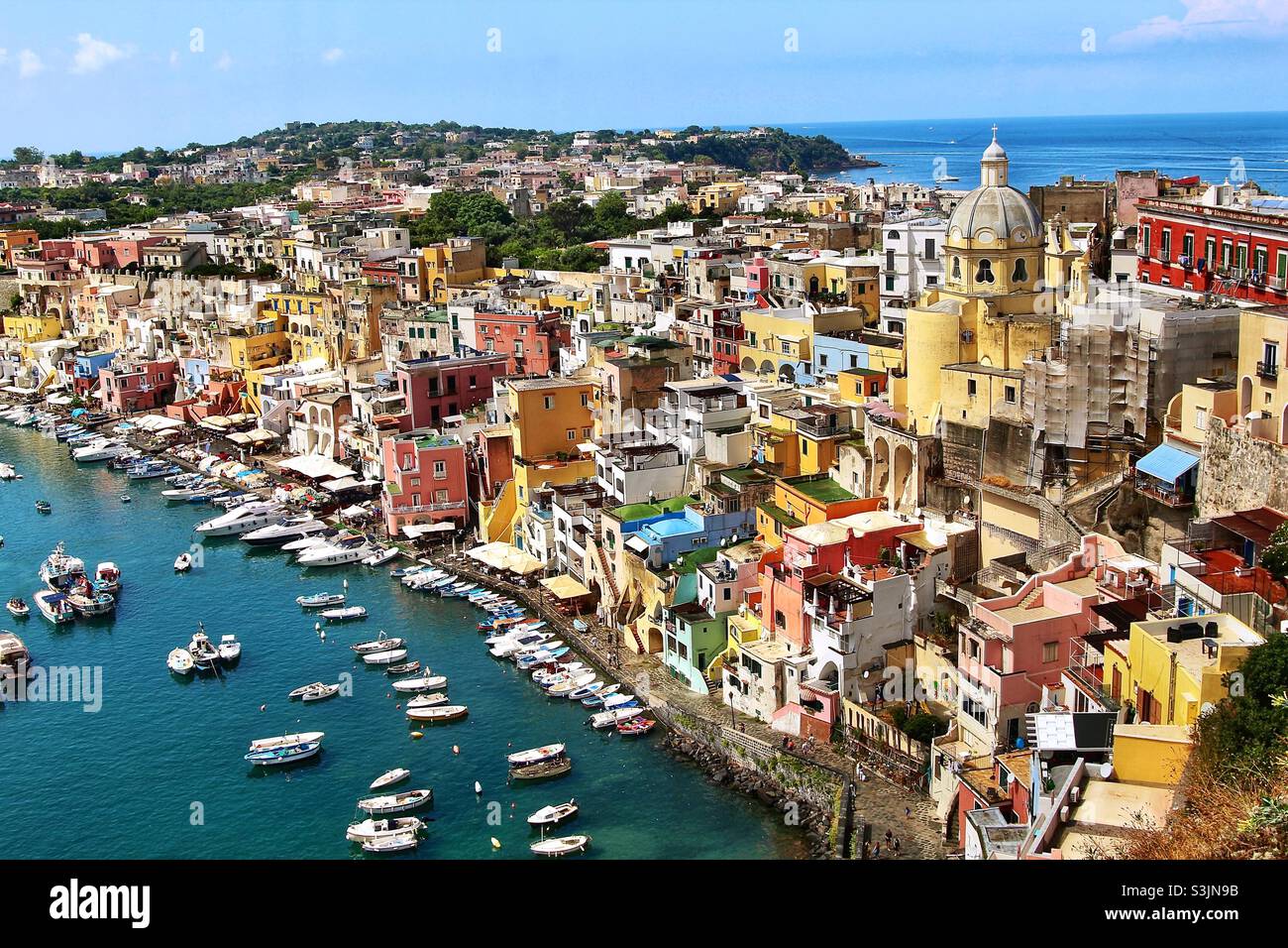 Procida italy immagini e fotografie stock ad alta risoluzione - Alamy
