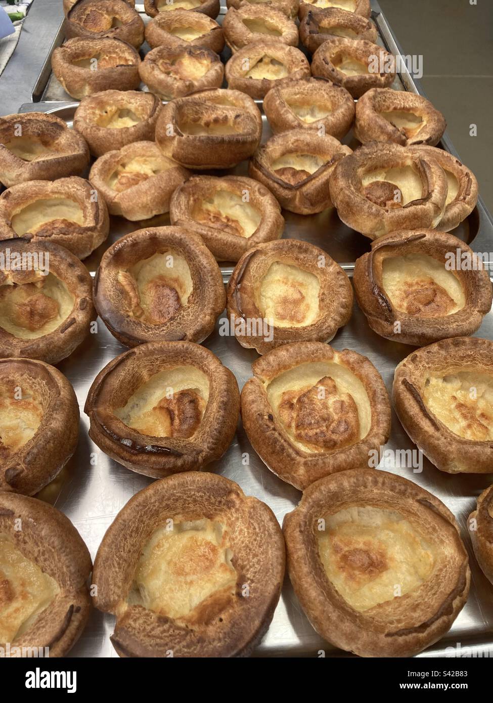 Fare i budini immagini e fotografie stock ad alta risoluzione - Alamy