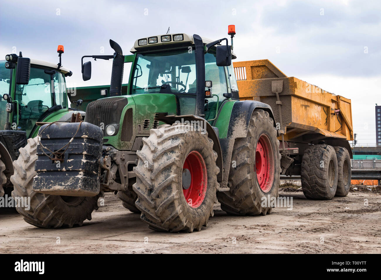 Interno del rimorchio del trattore immagini e fotografie stock ad alta ...