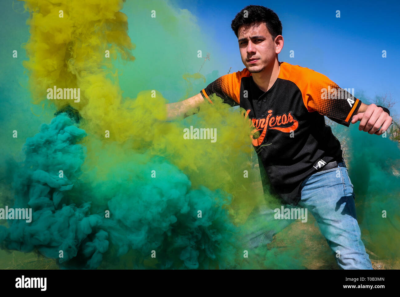 Il fumo delle pompe, fumo fumo colorato, Naranjeros, bombas de Humo ...