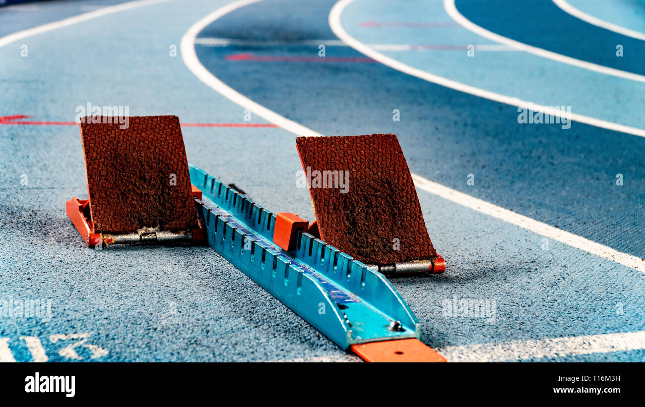 Sui Blocchi Di Partenza Immagini e Fotos Stock - Alamy