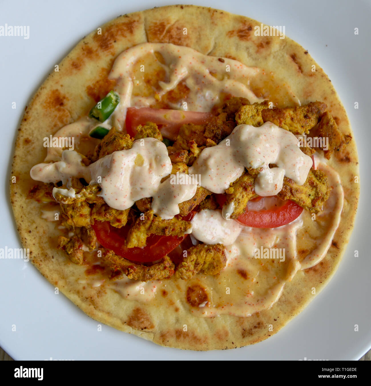 Sandwich di pollo shawarma immagini e fotografie stock ad alta ...