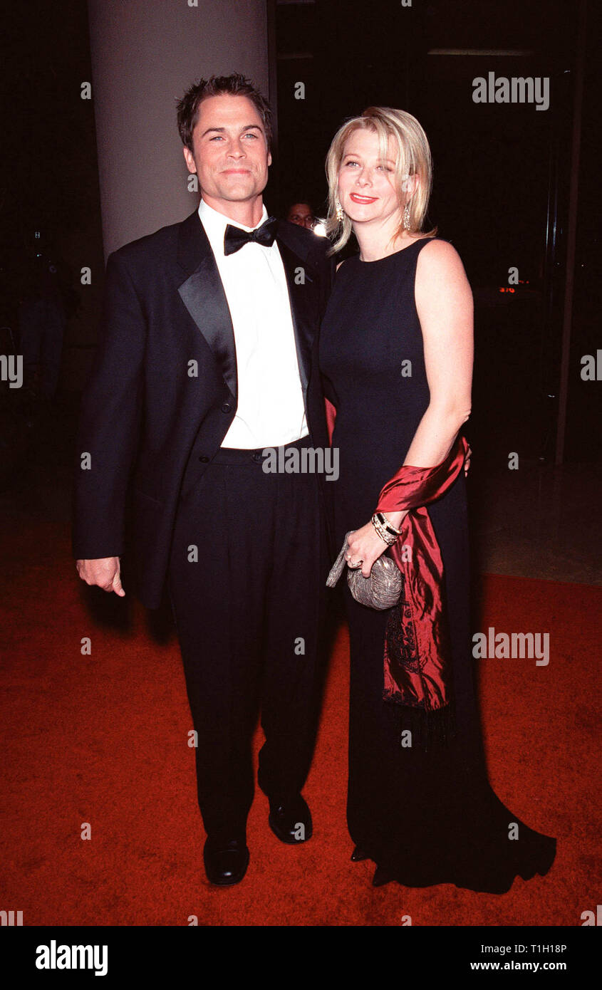 Rob lowe and wife cheryl immagini e fotografie stock ad alta ...