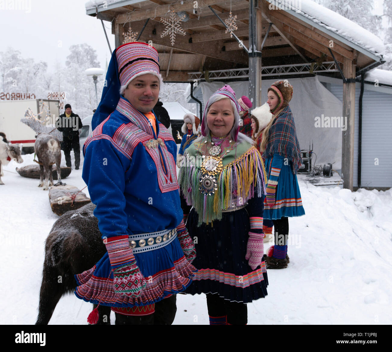 Sami dress immagini e fotografie stock ad alta risoluzione - Alamy