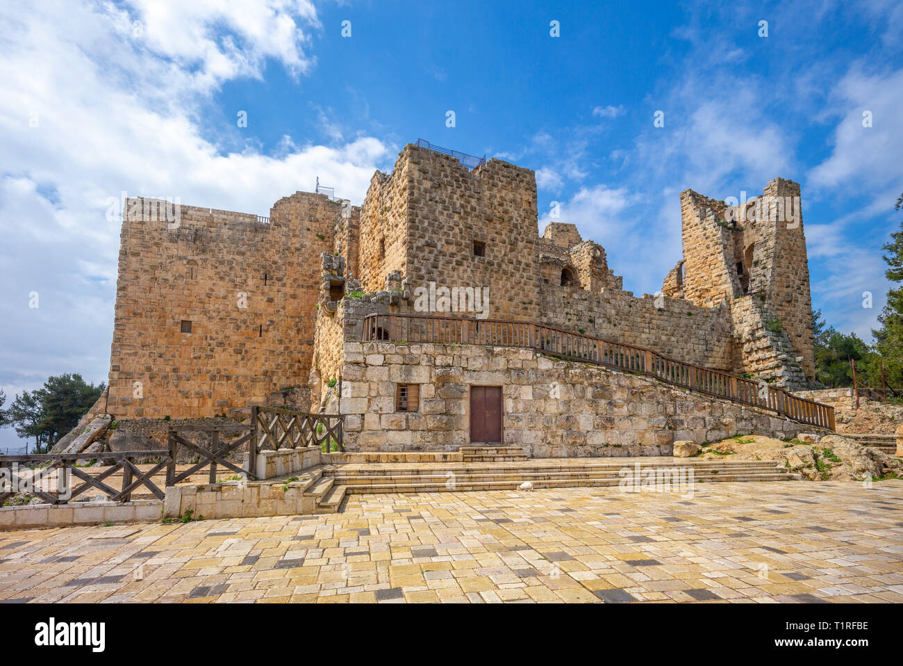 Castello di ajlon immagini e fotografie stock ad alta risoluzione - Alamy