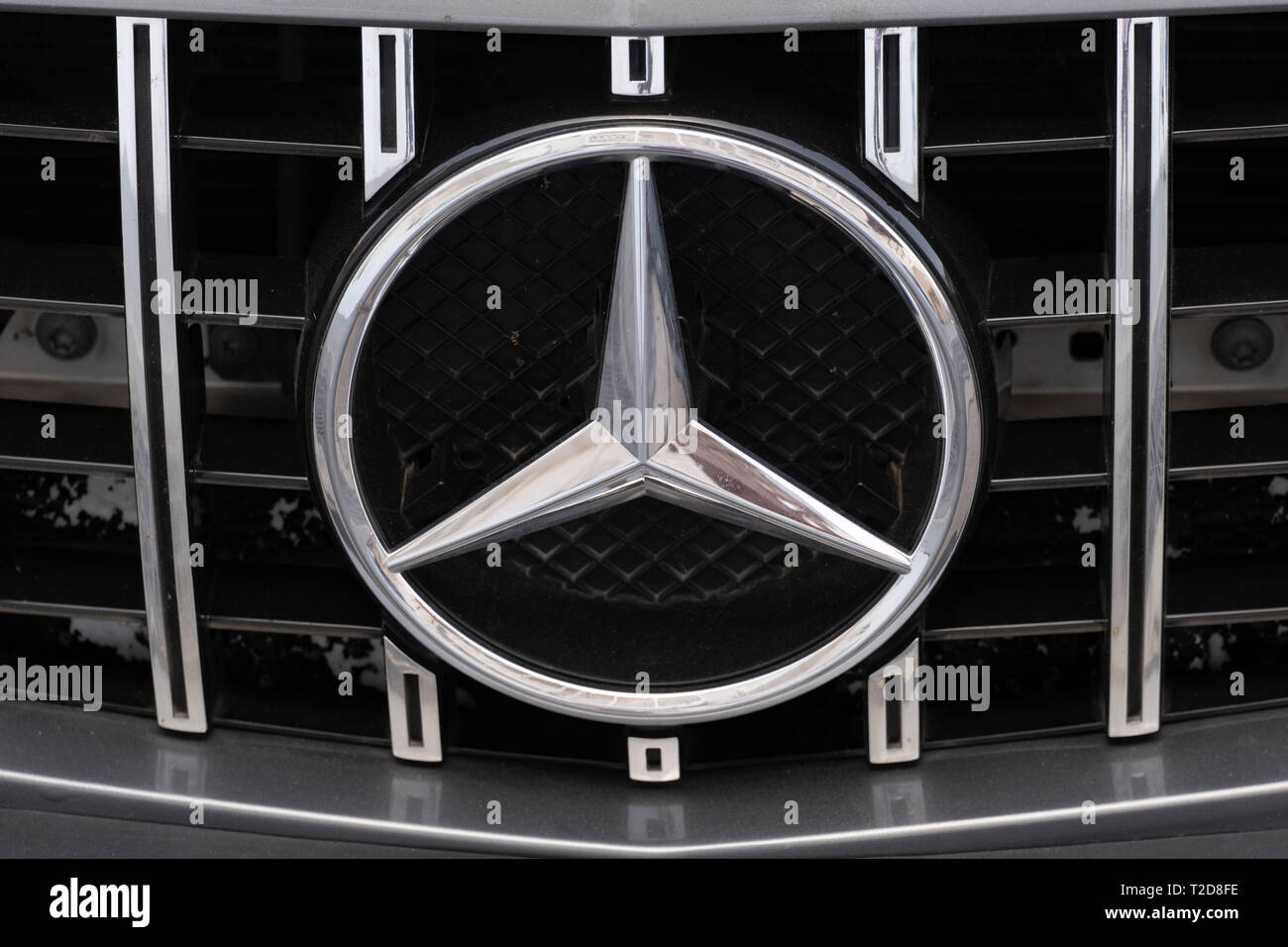 Emblema stella mercedes benz immagini e fotografie stock ad alta ...