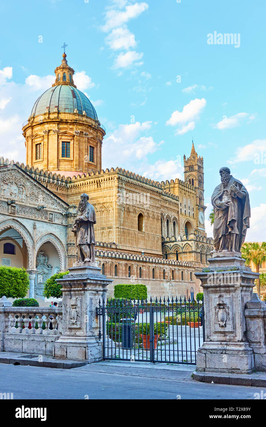 La Cattedrale Metropolitana dell Assunzione della Vergine Maria ...