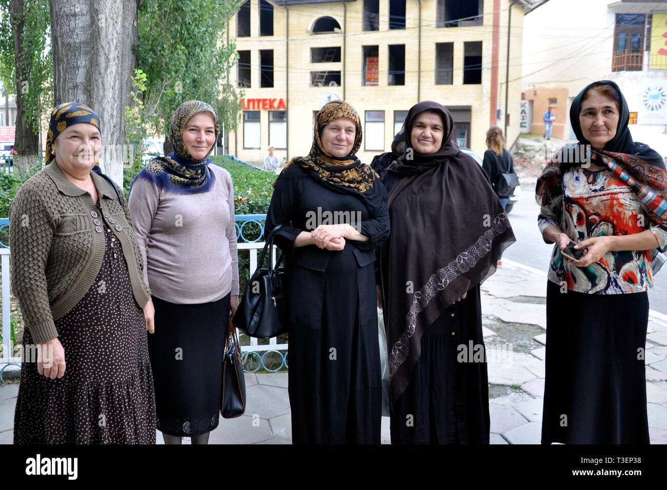 Dagestan women immagini e fotografie stock ad alta risoluzione - Alamy