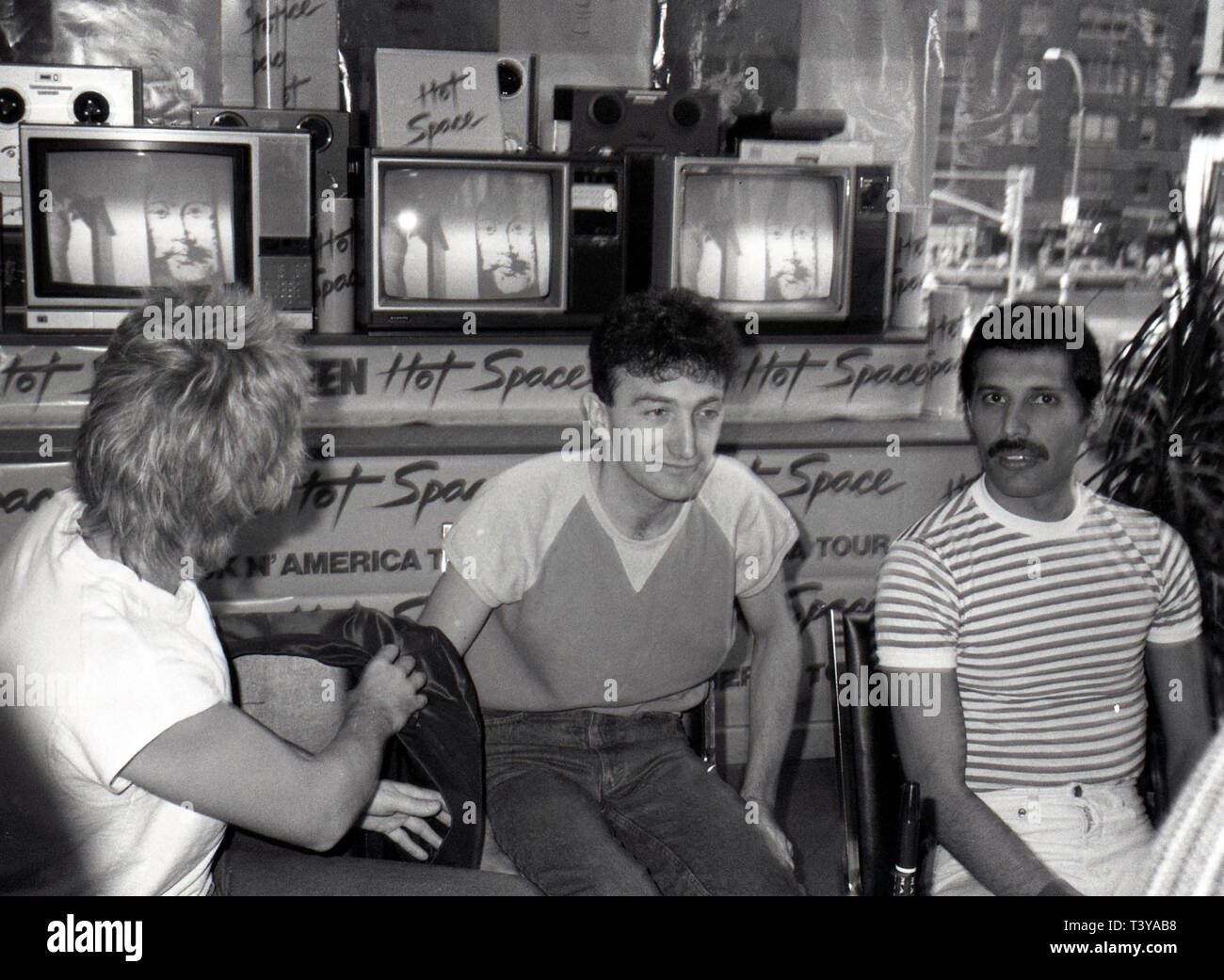 Freddie mercury and john deacon immagini e fotografie stock ad alta ...