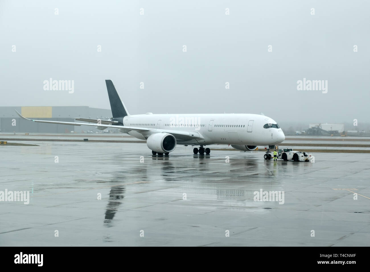 Aeroplano a fusoliera stretta immagini e fotografie stock ad alta ...
