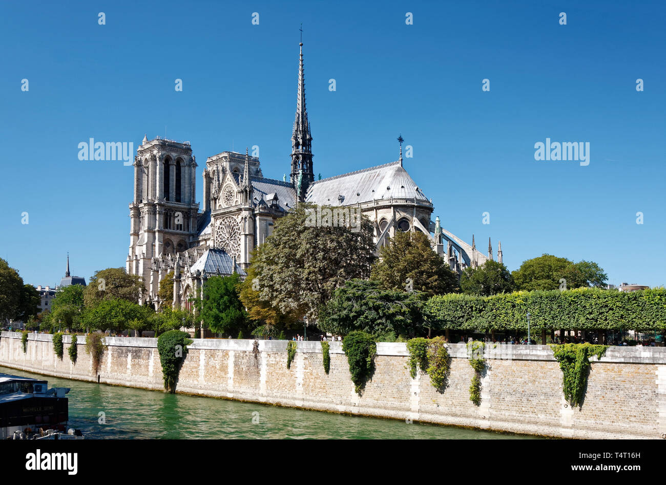 La cattedrale di Notre Dame, medievale della Chiesa Cattolica, 1163 ...
