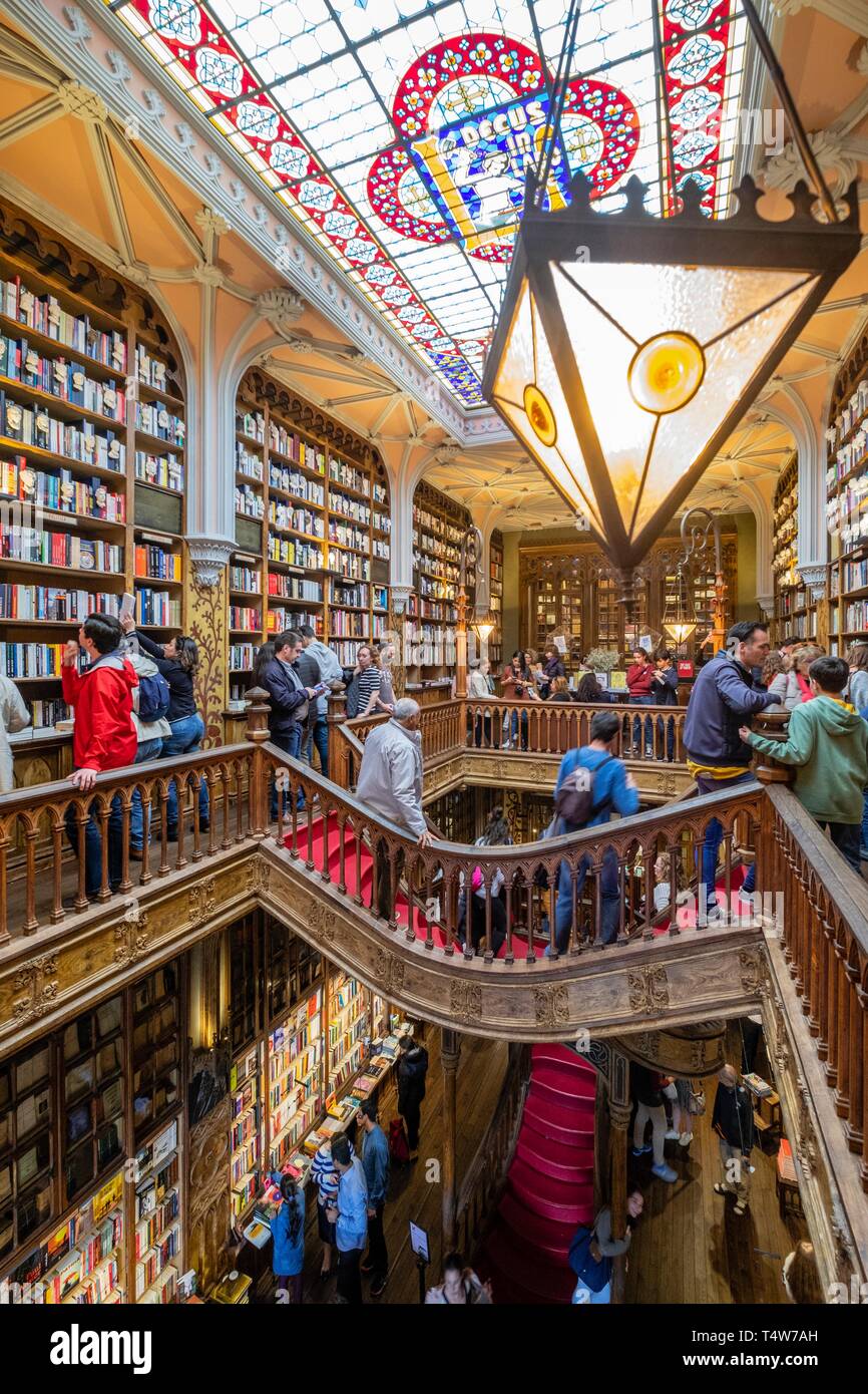Librería Lello (Livraria Lello), también Conocida como Librería Lello e ...