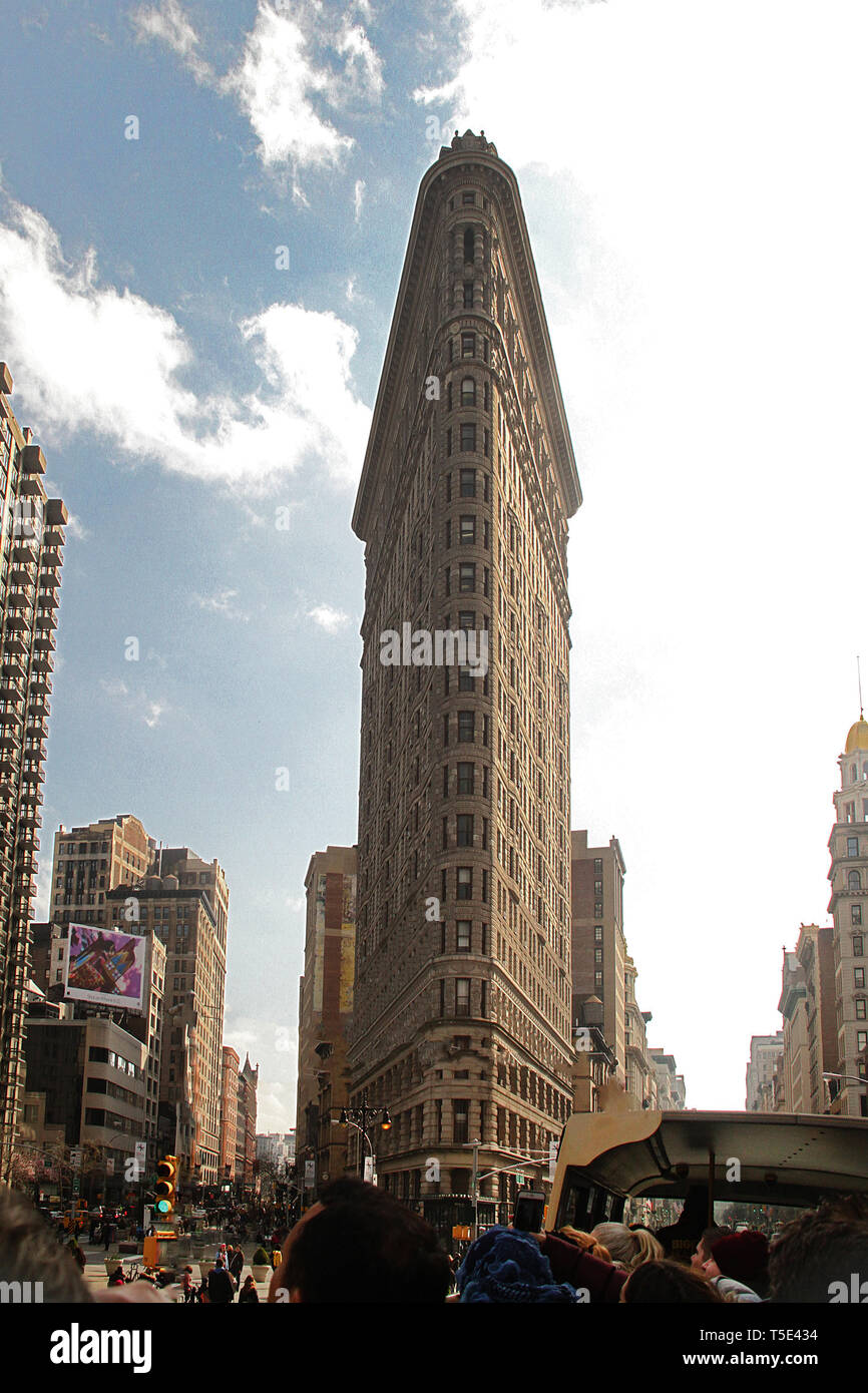 Wedge shaped building immagini e fotografie stock ad alta risoluzione ...