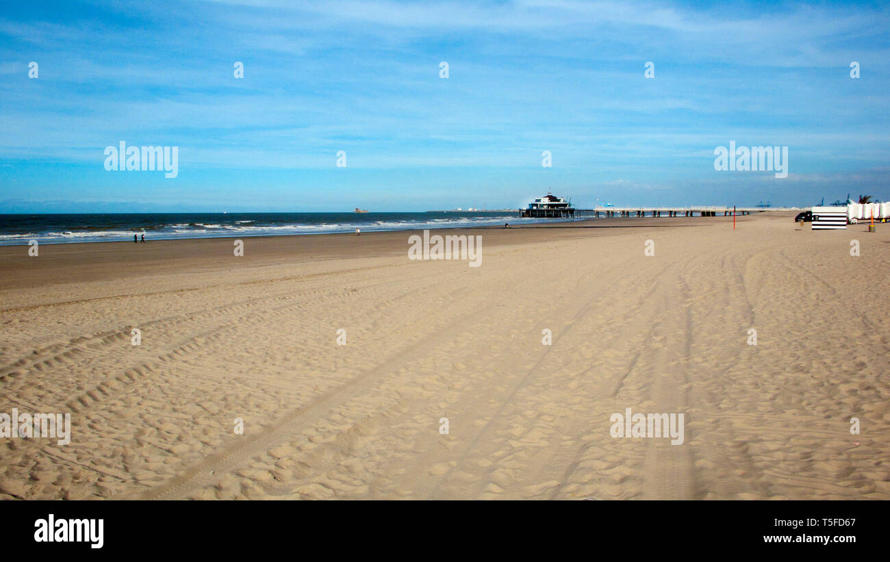 Blankenberge promenade immagini e fotografie stock ad alta risoluzione ...