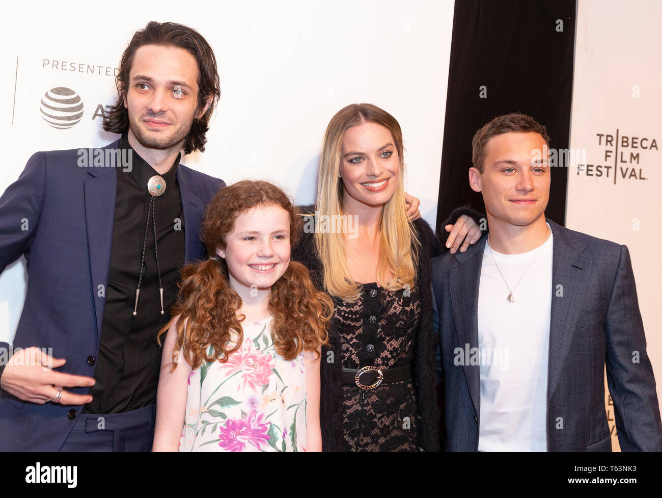 Margot robbie finn cole immagini e fotografie stock ad alta risoluzione ...