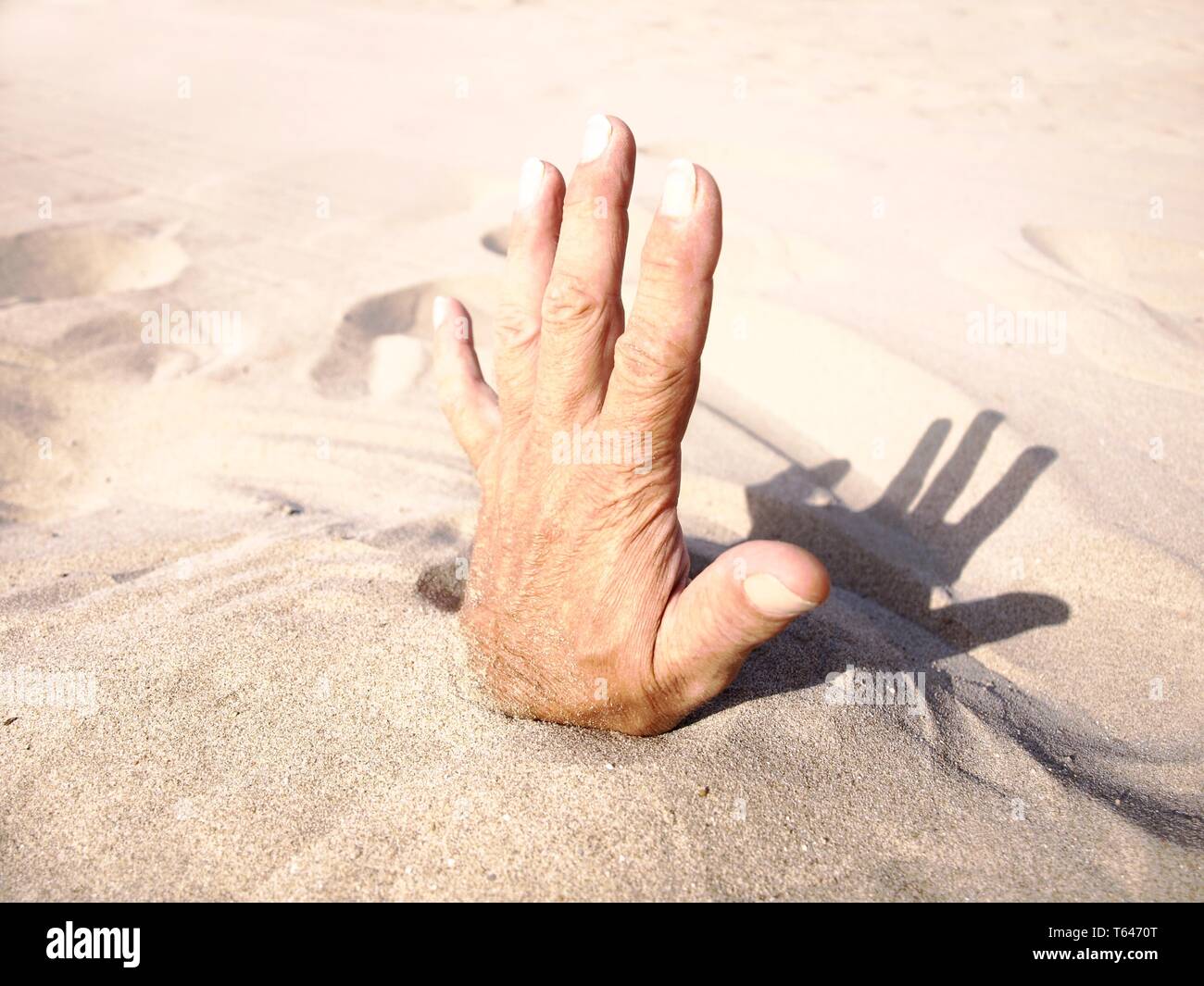 Simbolo di aiuto immagini e fotografie stock ad alta risoluzione - Alamy