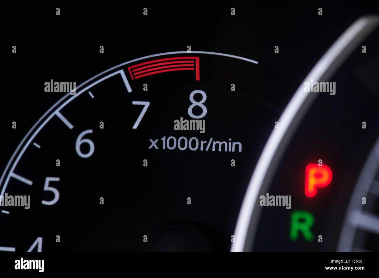 Speedometer tachometer dashboard in car immagini e fotografie stock ad ...