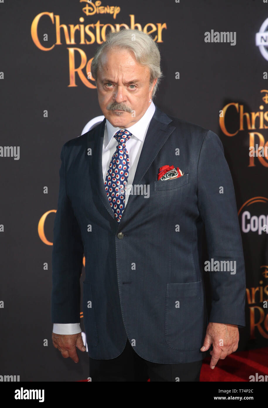 ***FILE FOTO*** Winnie the Pooh Disney Voice Star Jim Cummings accusato ...