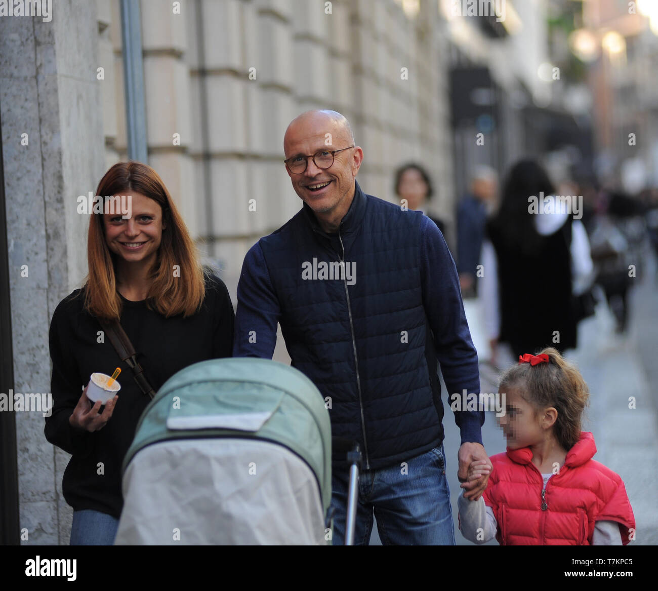 Giorgio Mastrota si spegne con sua figlia Natalia e nipoti Matilde e ...