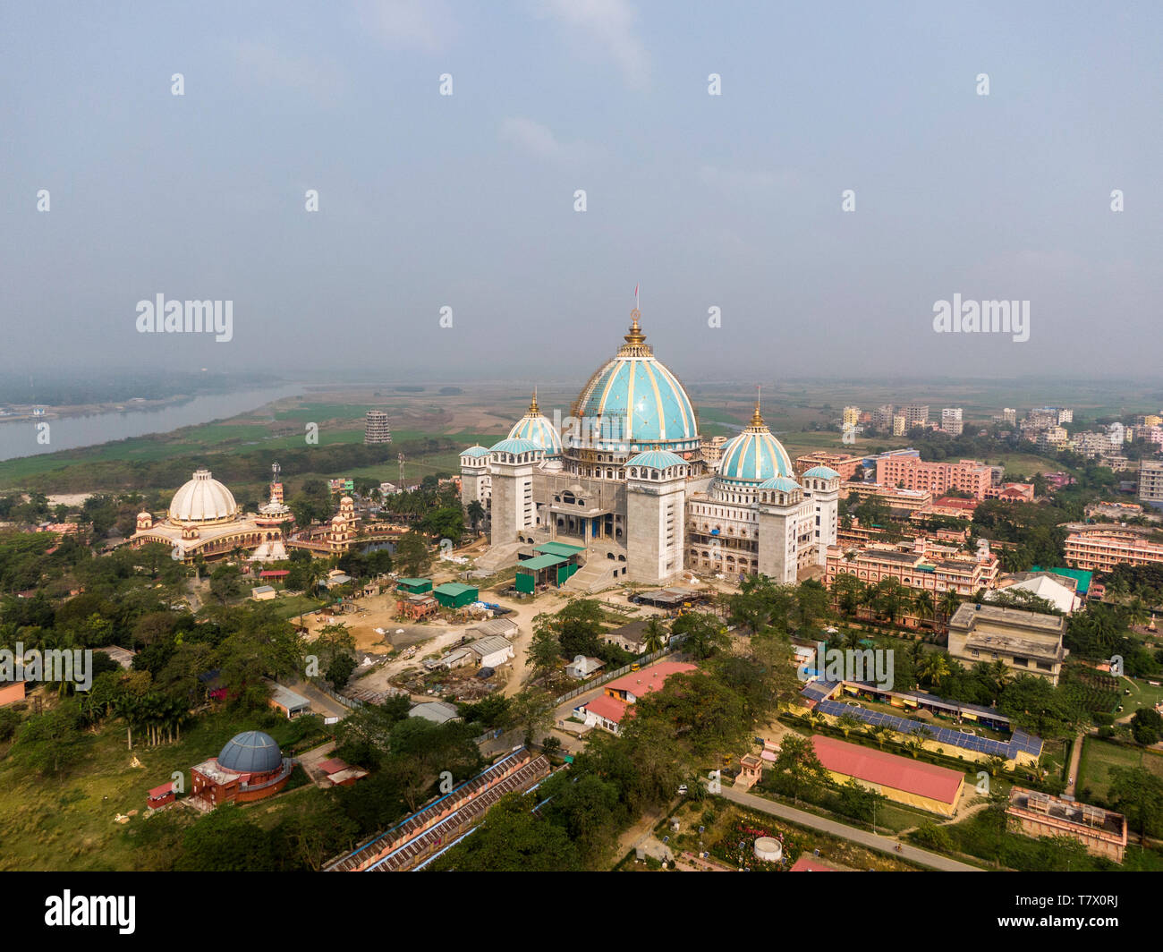 Iskcon mayapur krishna temple immagini e fotografie stock ad alta ...