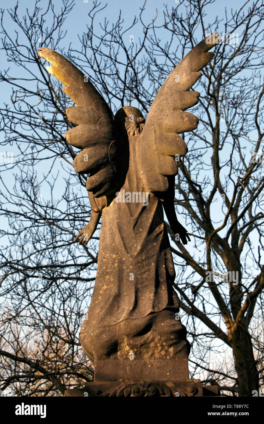 Angel angels tomb angel death immagini e fotografie stock ad alta ...