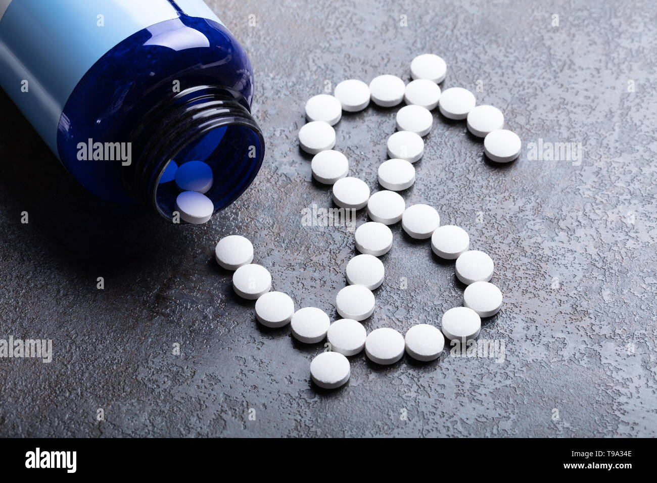 Costi di prescrizione di simboli immagini e fotografie stock ad alta ...