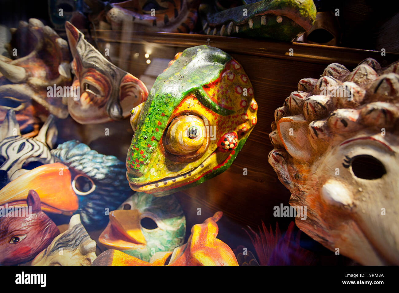 Maschera di bauta veneziana immagini e fotografie stock ad alta ...